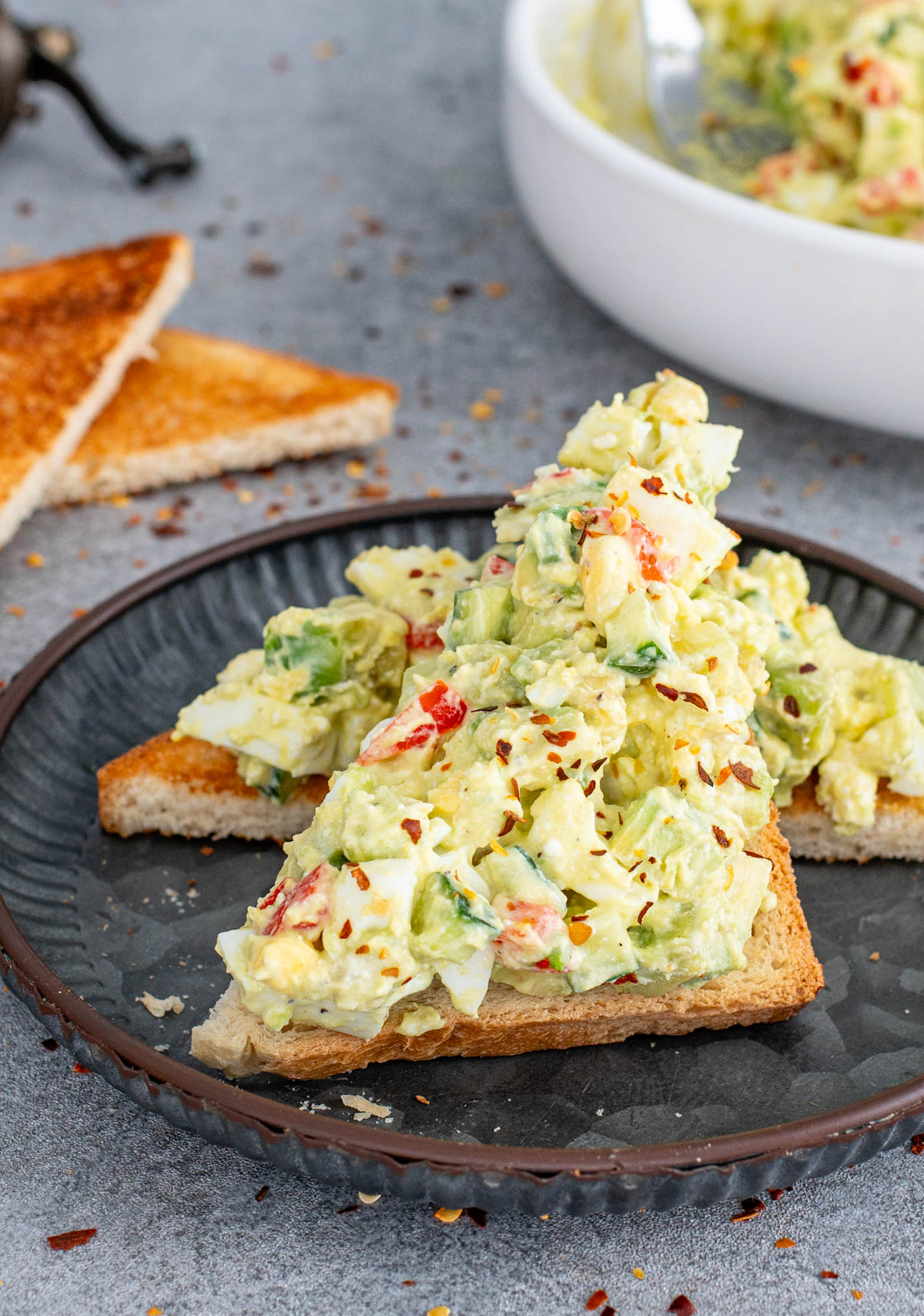 Salata de Avocado cu Ou - Hai Sa Papam!