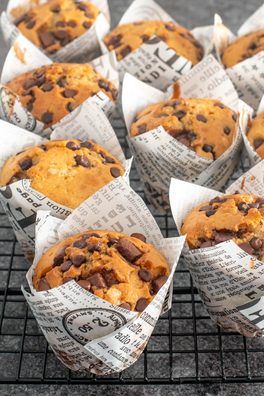 Muffins cu chipsuri de ciocolata(Briose) - Hai Sa Papam!